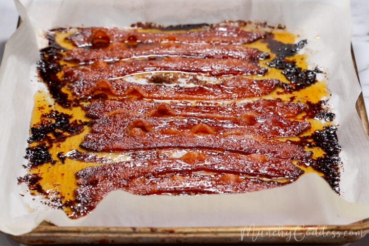 Spicy Candied Bacon | Munchy Goddess