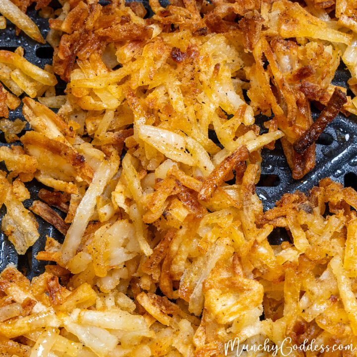 Easy Air Fryer Frozen Shredded Hash Browns + Video | Munchy Goddess